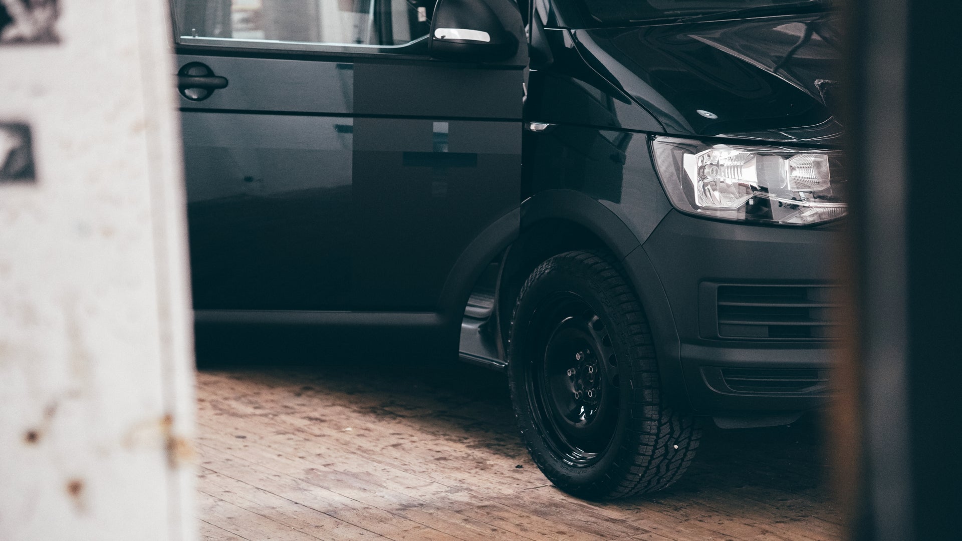 Custom Haus Special 00180 – STITCHES + STEEL