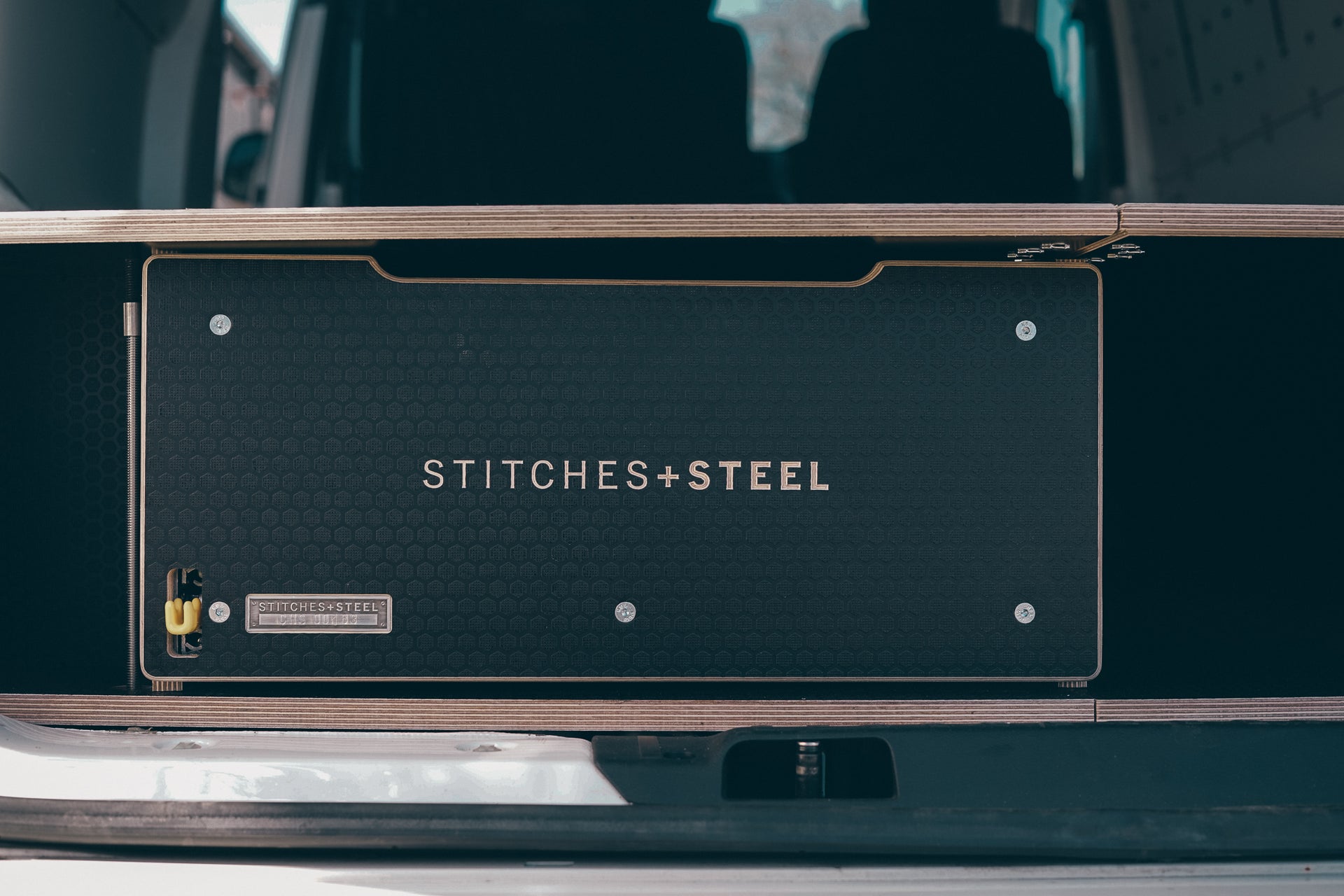 Custom Haus Special 00163 – STITCHES + STEEL