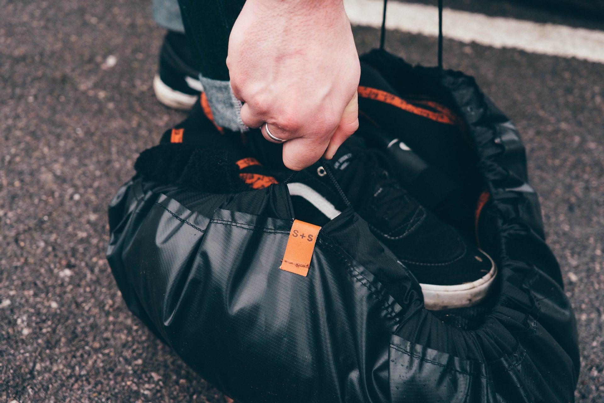 Changing Mat for Surfing, Watersports – STITCHES + STEEL