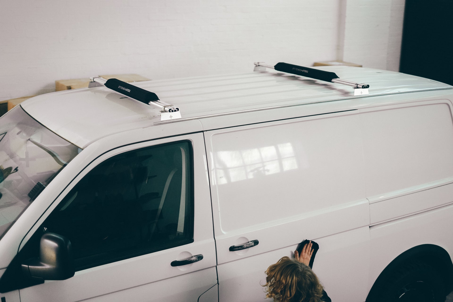 VW Transporter Roof Bar & Pad Set – STITCHES + STEEL