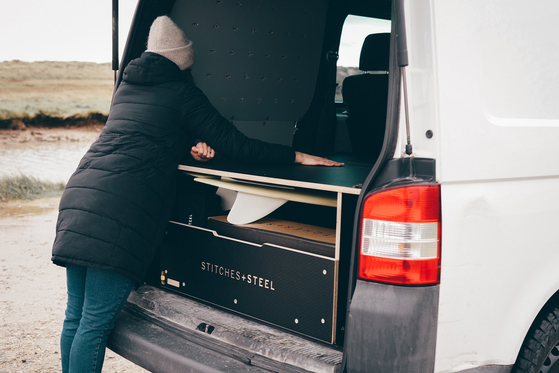 VW Transporter T5/T6 LWB Kombi False Floor – STITCHES + STEEL