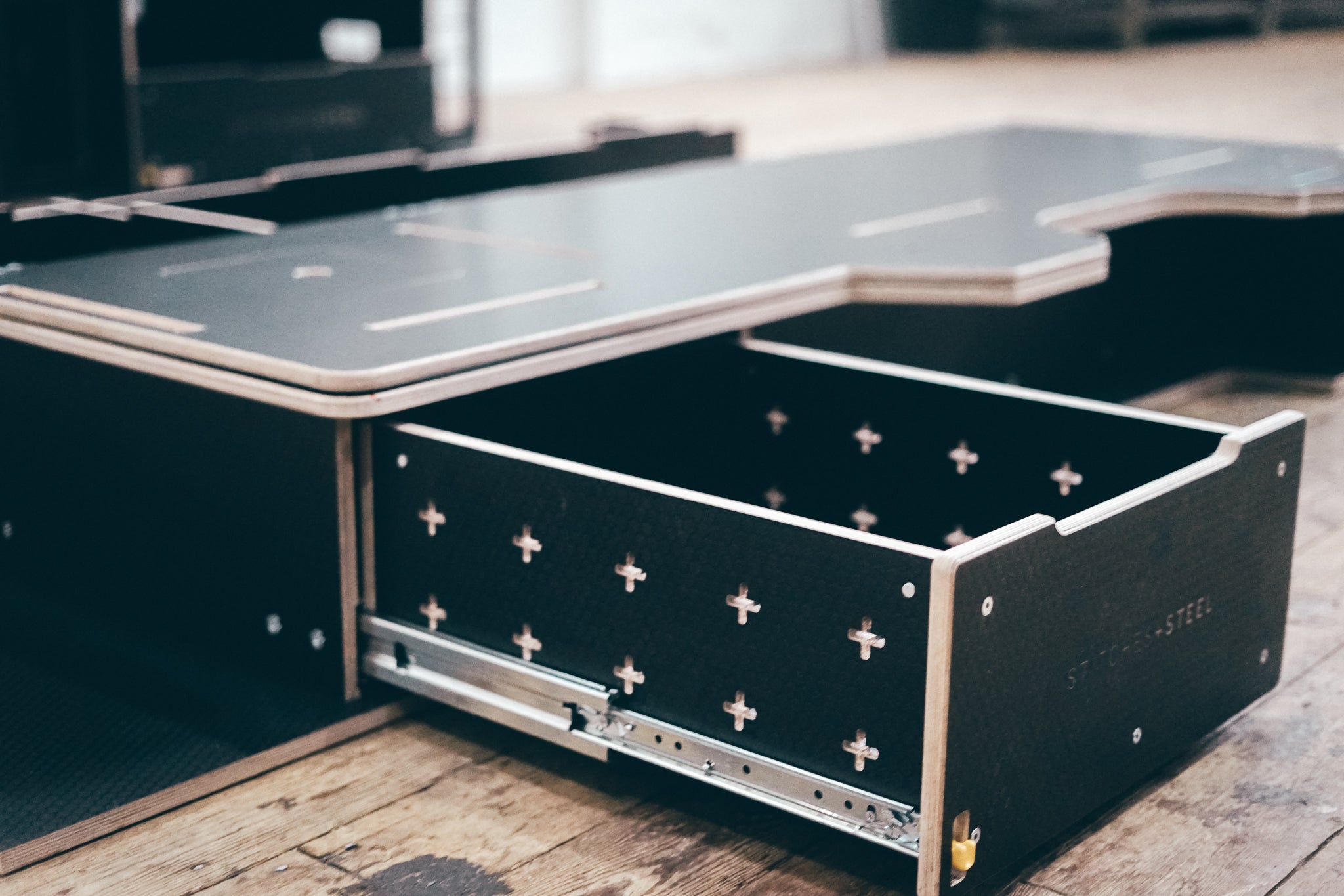 VW Transporter T5/T6 SWB Panel False Floor – STITCHES + STEEL