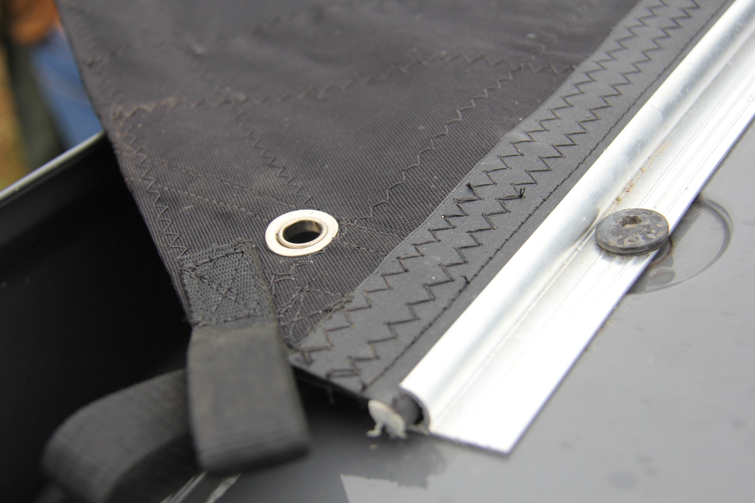 Campervan Universal Awning Rail – STITCHES + STEEL